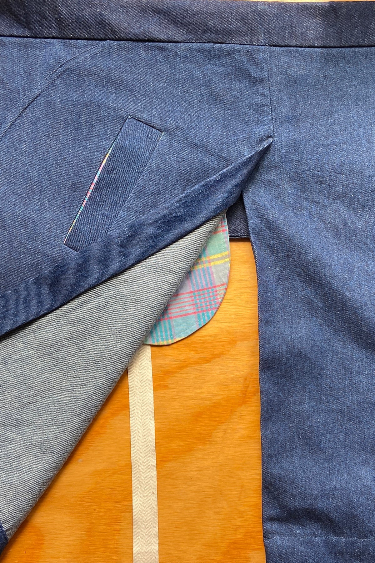 Ormond apron – In the Folds